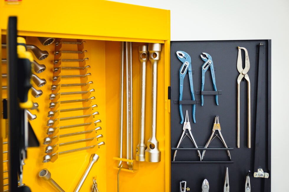 Hand tool maintenance | ELORA - Werkzeugfabrik GmbH